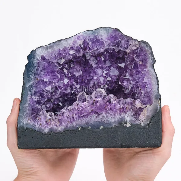 Piedras Moradas - Minerales Morados y Violetas - Mineral Prime